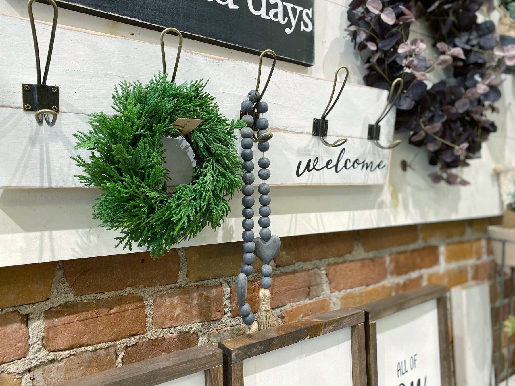 Wood Farmhouse Hooks – Words On Wood-Whitby